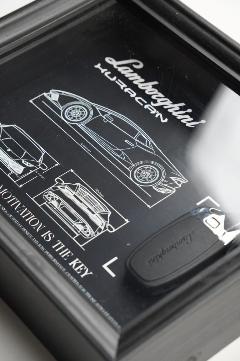 Lambo Huracan - Fortune Frames