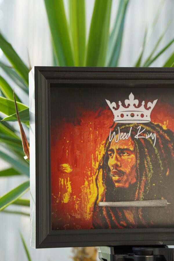 Weed King - Fortune Frames