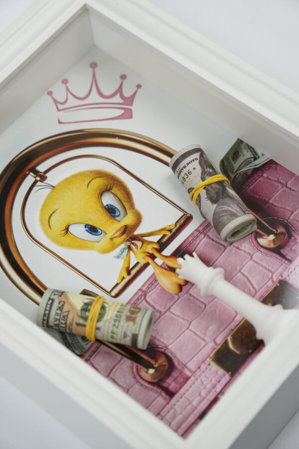 Money Queen - Fortune Frames